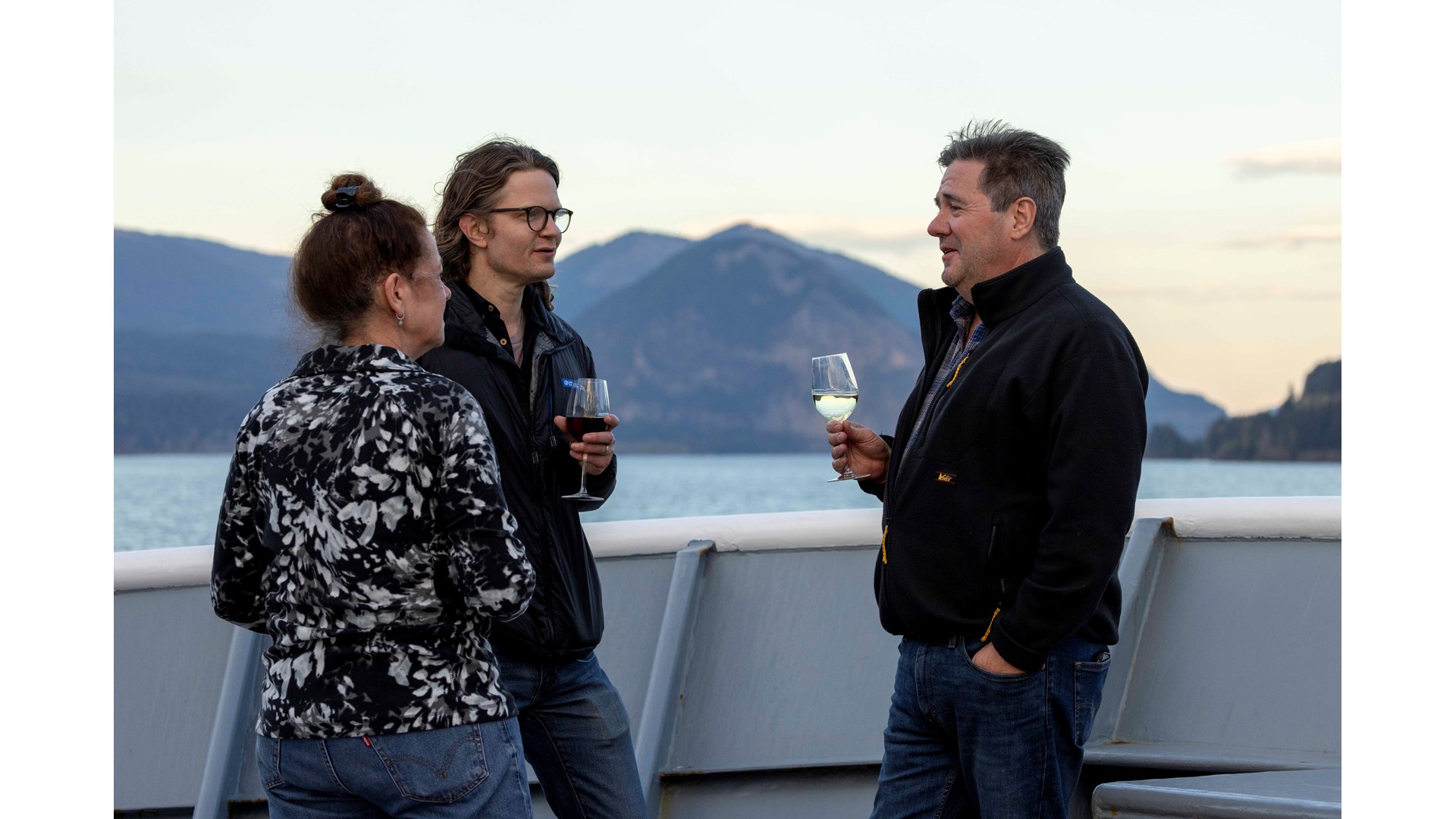 National Geographic Sea Bird Embarks on Inaugural Pacific Northwest ...